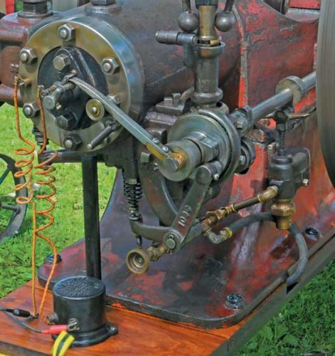 Classic Engines at the Sandwich Show - Farm Collector